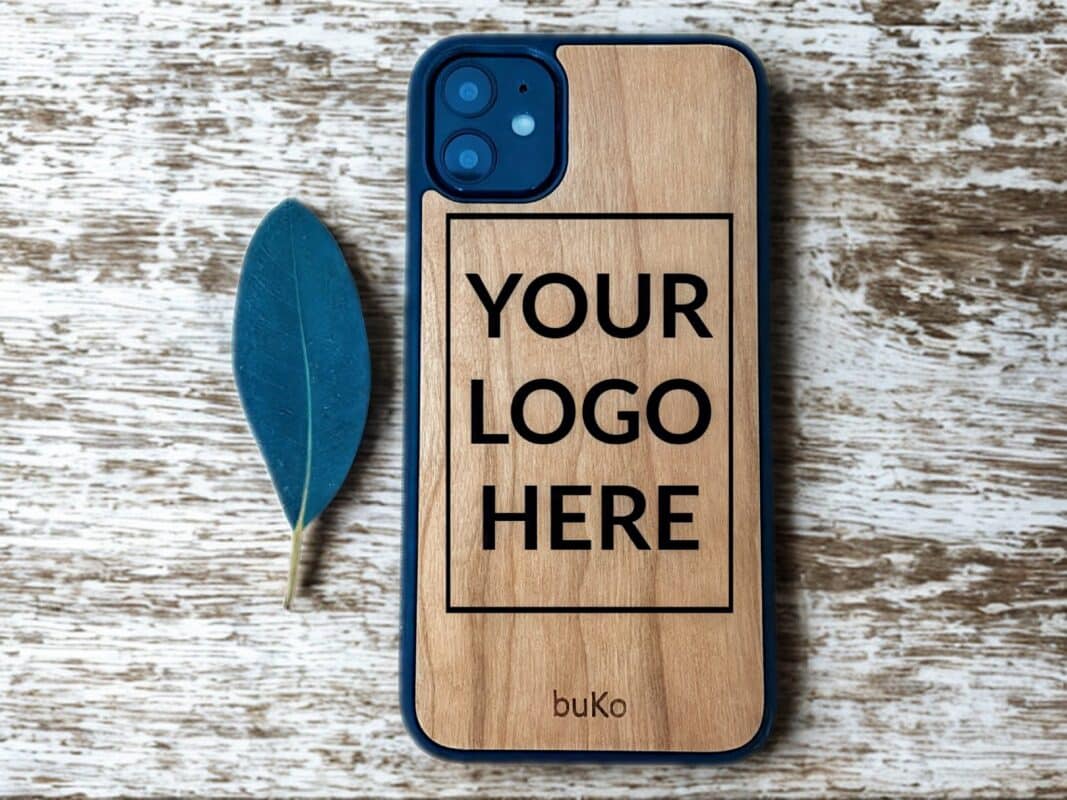 Wooden Phone Holder & Stand with Engraved Artworks - buKo